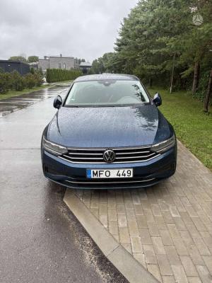 Zils Volkswagen Passat 2022 Palanga, ar dzinēja tilpumu 1.50 L un nobraukumu 107 tūkst. km par 17800 €, foto  vietnē AUTOMOTO.COM.LV