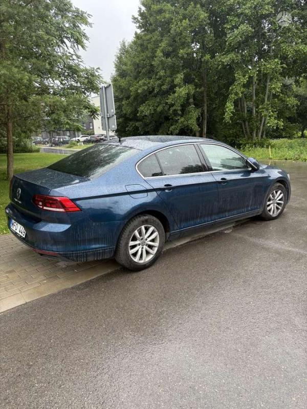 Zils Volkswagen Passat 2022 Palanga, ar dzinēja tilpumu 1.50 L un nobraukumu 107 tūkst. km par 17800 €, foto 2 vietnē AUTOMOTO.COM.LV