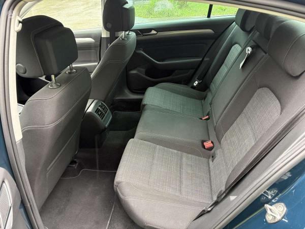 Zils Volkswagen Passat 2022 Palanga, ar dzinēja tilpumu 1.50 L un nobraukumu 107 tūkst. km par 17800 €, foto 8 vietnē AUTOMOTO.COM.LV