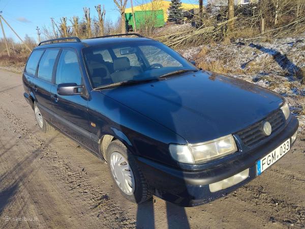 Zils Volkswagen Passat 1995 Švenčionys, ar dzinēja tilpumu 1.90 L un nobraukumu 370 tūkst. km par 1150 €, foto 6 vietnē AUTOMOTO.COM.LV