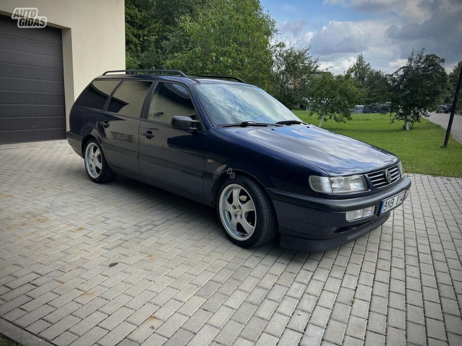 Zils Volkswagen Passat 1996 Radviliškis, ar dzinēja tilpumu 1.90 L un nobraukumu 380 tūkst. km par 1300 €, foto 6 vietnē AUTOMOTO.COM.LV