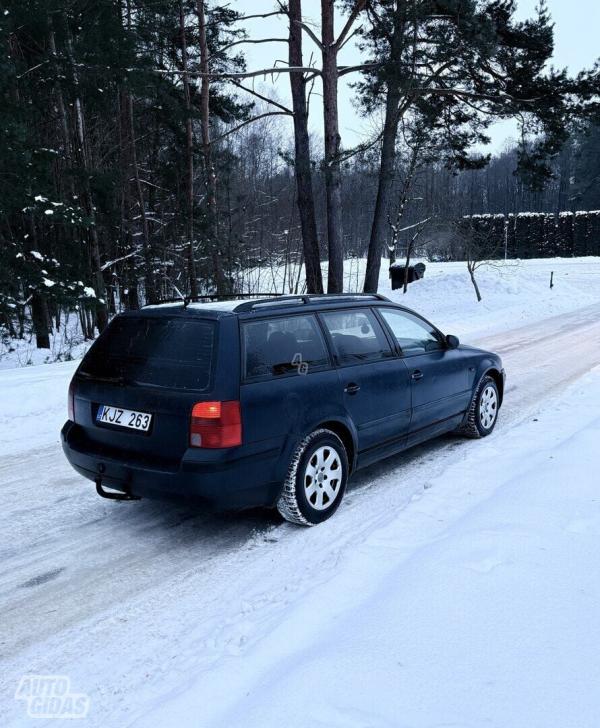 Blue Volkswagen Passat 1997 in Vievis, with an engine capacity of 1.90 L and mileage of 622 thousand km for 900 €, photo 6 on AUTOMOTO.COM.LV