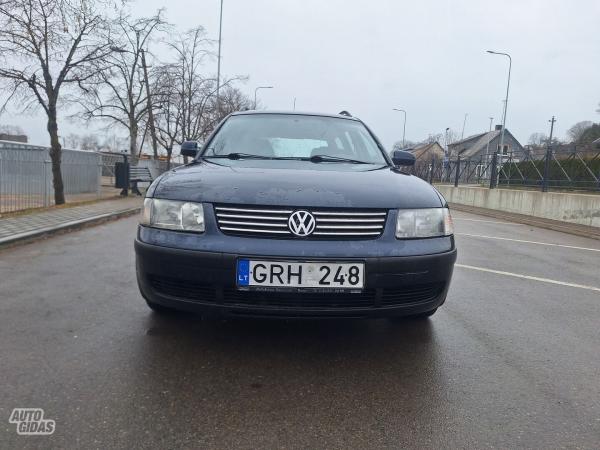 Zils Volkswagen Passat 1997 Telšiai, ar dzinēja tilpumu 1.80 L un nobraukumu 347 tūkst. km par 850 €, foto 2 vietnē AUTOMOTO.COM.LV