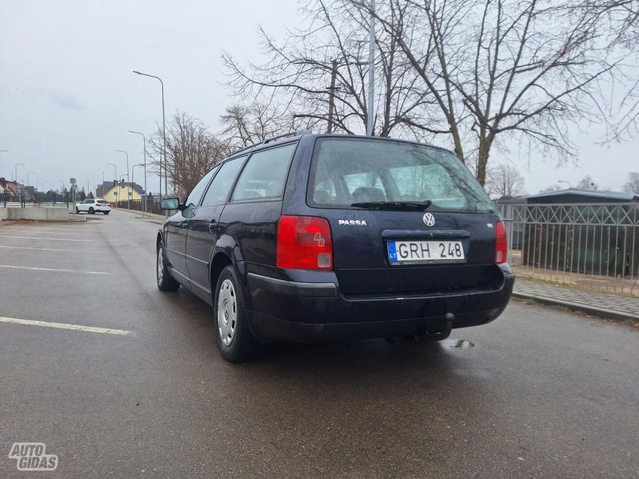 Blue Volkswagen Passat 1997 in Telschi, with an engine capacity of 1.80 L and mileage of 347 thousand km for 850 €, photo 5 on AUTOMOTO.COM.LV