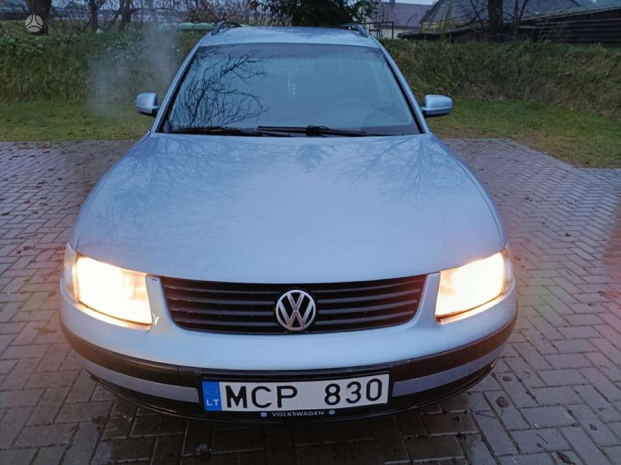 Blue Volkswagen Passat 1998 in Nemencine, with an engine capacity of 1.90 L and mileage of 315 thousand km for 1100 €, photo 4 on AUTOMOTO.COM.LV