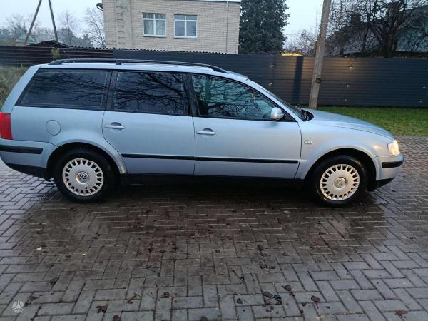 Blue Volkswagen Passat 1998 in Nemencine, with an engine capacity of 1.90 L and mileage of 315 thousand km for 1100 €, photo 5 on AUTOMOTO.COM.LV