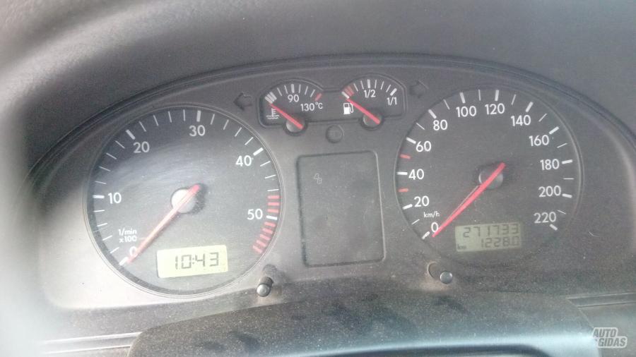 Blue Volkswagen Passat 1998 in Vilnius, with an engine capacity of 1.90 L and mileage of 285 thousand km for 2250 €, photo 11 on AUTOMOTO.COM.LV