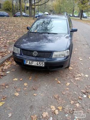 Zils Volkswagen Passat 1998 Viļņa, ar dzinēja tilpumu 1.90 L un nobraukumu 388 tūkst. km par 550 €, foto 3 vietnē AUTOMOTO.COM.LV