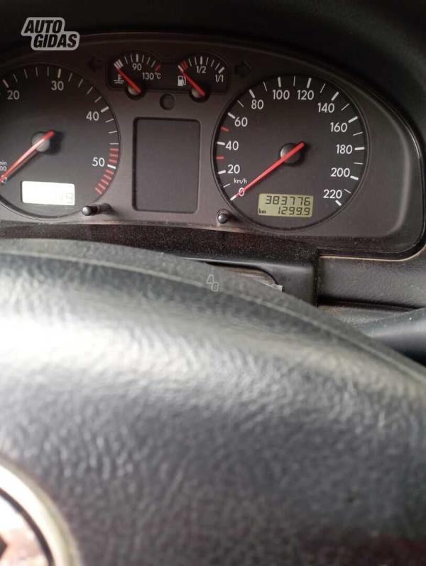 Zils Volkswagen Passat 1998 Viļņa, ar dzinēja tilpumu 1.90 L un nobraukumu 388 tūkst. km par 550 €, foto 9 vietnē AUTOMOTO.COM.LV
