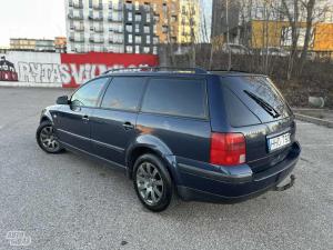 Blue Volkswagen Passat 1999 in Vilnius, with an engine capacity of 1.90 L and mileage of 386 thousand km for 850 €, photo 2 on AUTOMOTO.COM.LV
