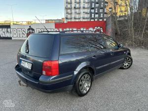 Blue Volkswagen Passat 1999 in Vilnius, with an engine capacity of 1.90 L and mileage of 386 thousand km for 850 €, photo 4 on AUTOMOTO.COM.LV