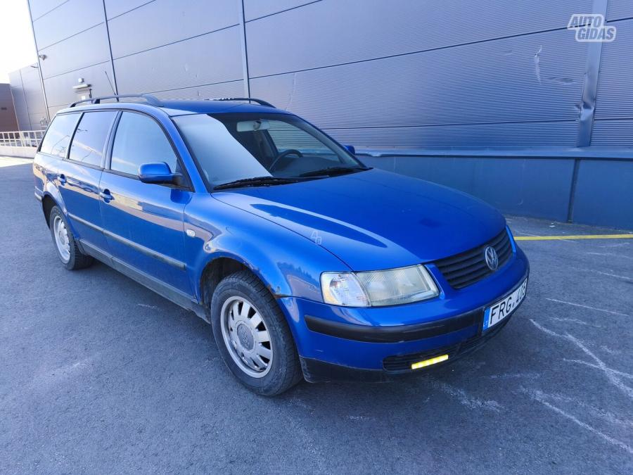 Blue Volkswagen Passat 1999 in Kaunas, with an engine capacity of 1.90 L and mileage of 350 thousand km for 370 €, photo 5 on AUTOMOTO.COM.LV