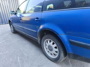 Blue Volkswagen Passat 1999 in Kaunas, with an engine capacity of 1.90 L and mileage of 350 thousand km for 370 €, photo 11 on AUTOMOTO.COM.LV