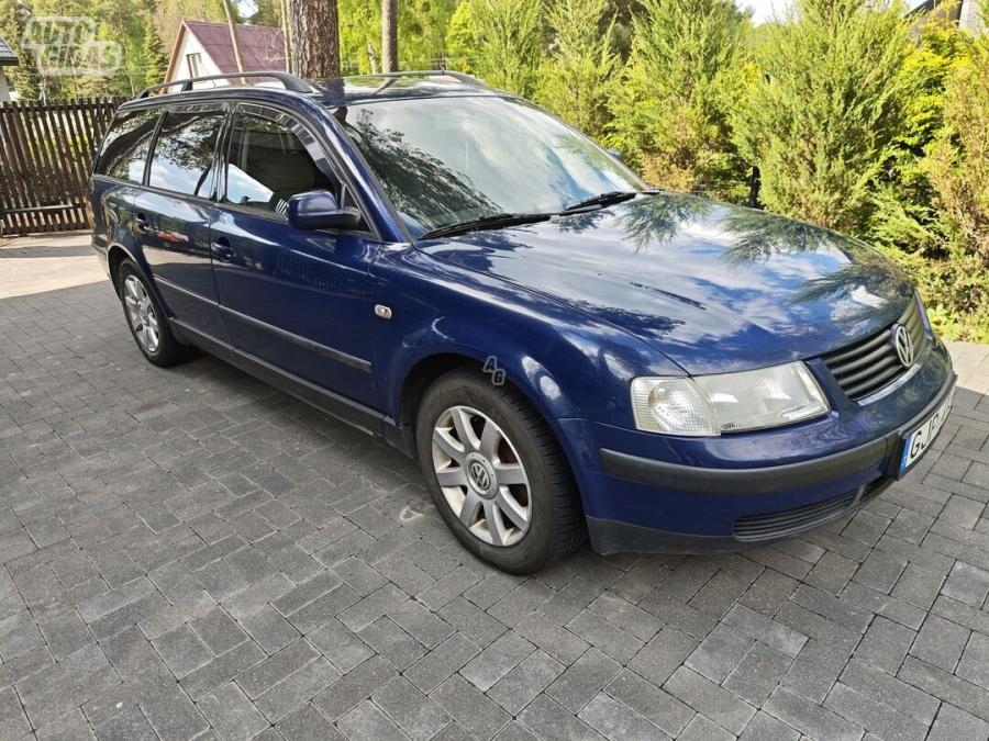 Blue Volkswagen Passat 1999 in Kaunas, with an engine capacity of 1.90 L and mileage of 488 thousand km for 1500 €, photo 1 on AUTOMOTO.COM.LV