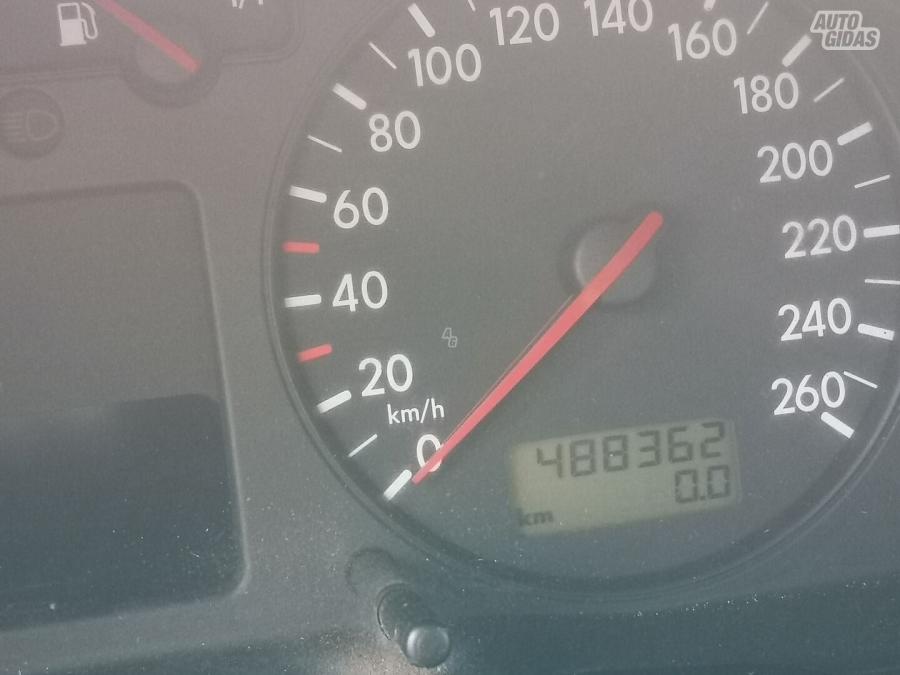 Blue Volkswagen Passat 1999 in Kaunas, with an engine capacity of 1.90 L and mileage of 488 thousand km for 1500 €, photo 20 on AUTOMOTO.COM.LV
