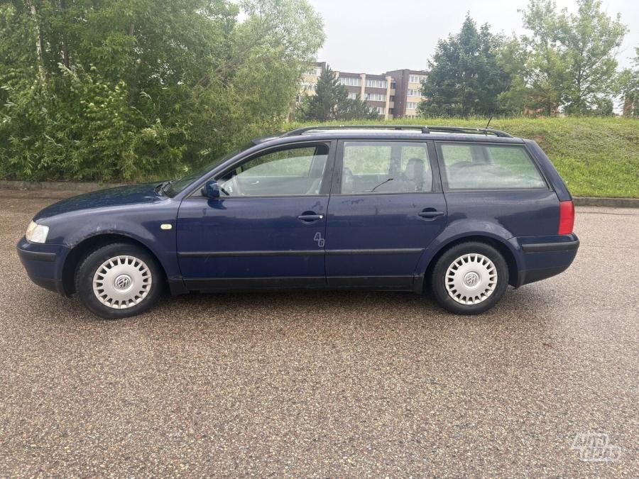 Blue Volkswagen Passat 1999 in Anyksciai, with an engine capacity of 1.90 L and mileage of 352 thousand km for 720 €, photo 4 on AUTOMOTO.COM.LV
