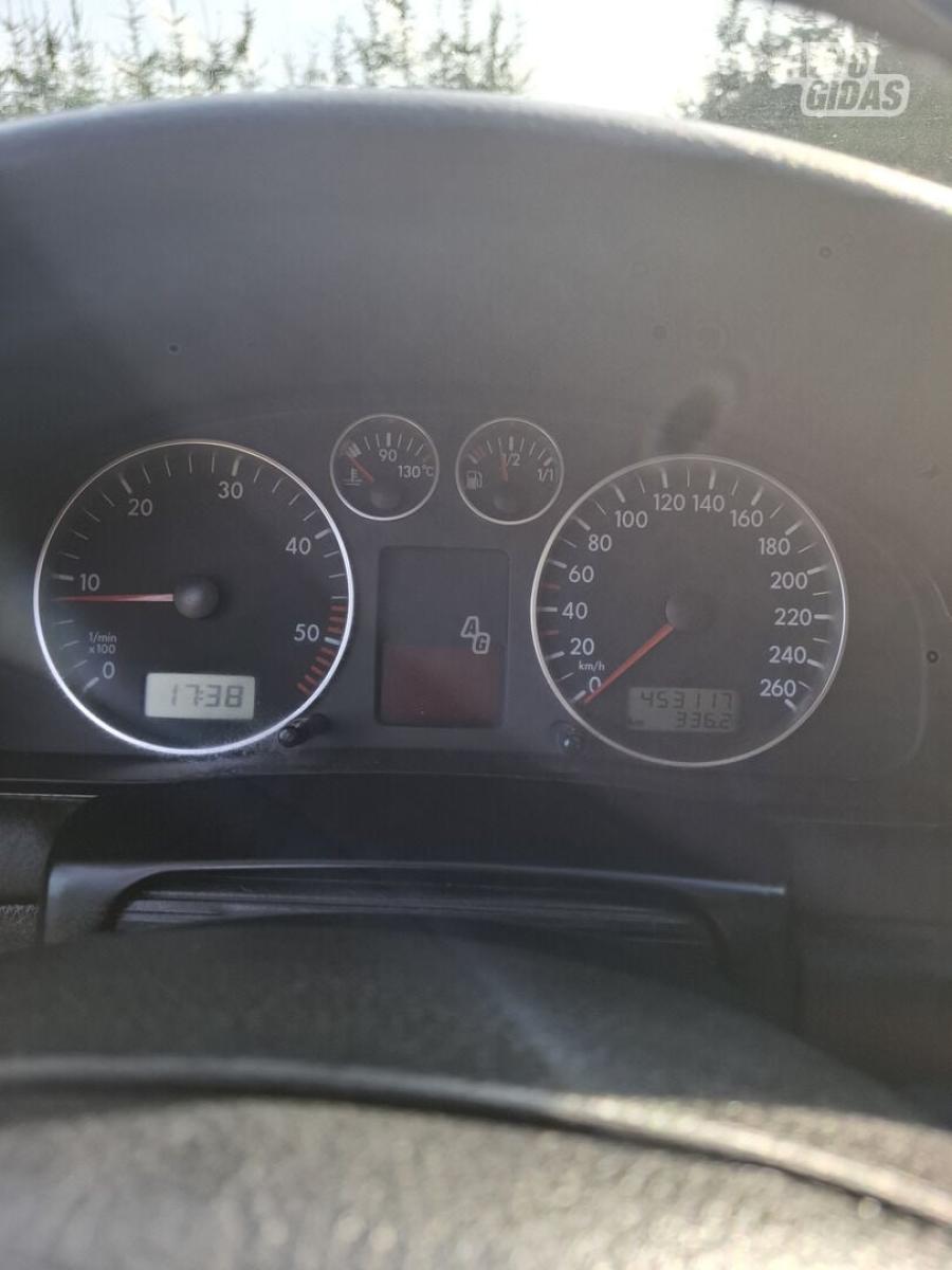 Blue Volkswagen Passat 1999 in Elektrenai, with an engine capacity of 1.90 L and mileage of 450 thousand km for 980 €, photo 16 on AUTOMOTO.COM.LV