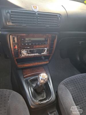 Zils Volkswagen Passat 1999 Elektrėnai, ar dzinēja tilpumu 1.90 L un nobraukumu 450 tūkst. km par 980 €, foto 15 vietnē AUTOMOTO.COM.LV