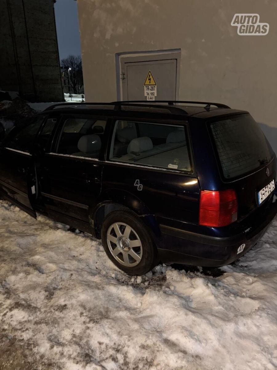 Zils Volkswagen Passat 2000 Viļņa, ar dzinēja tilpumu 1.80 L un nobraukumu 158 tūkst. km par 500 €, foto 5 vietnē AUTOMOTO.COM.LV