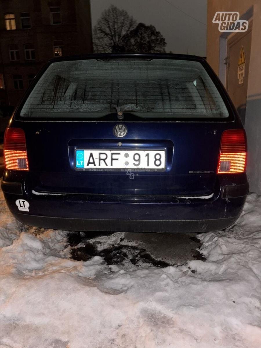 Zils Volkswagen Passat 2000 Viļņa, ar dzinēja tilpumu 1.80 L un nobraukumu 158 tūkst. km par 500 €, foto 7 vietnē AUTOMOTO.COM.LV