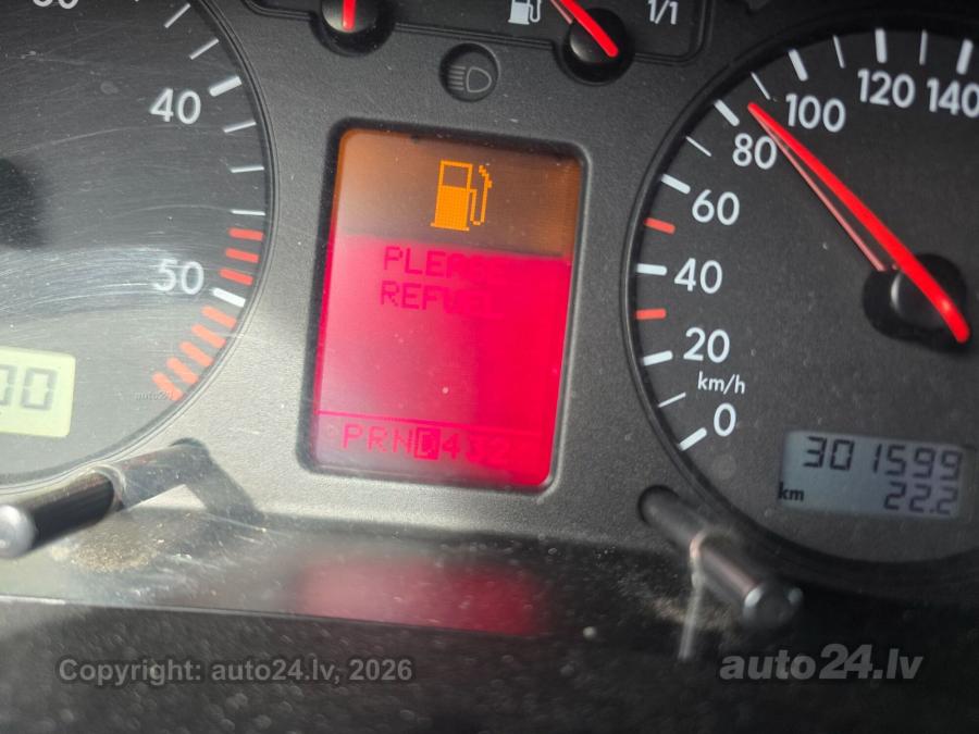 Синий Фольксваген Пассат 2000 в Таллин, объемом двигателя 1.90 л и пробегом 302 тыс. км за 430 €, фото 16 на AUTOMOTO.COM.LV