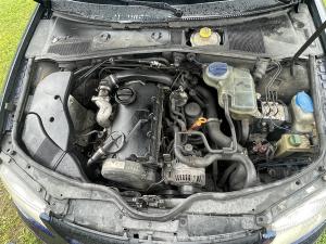Zils Volkswagen Passat 2000 Rapla, ar dzinēja tilpumu 1.90 L un nobraukumu 450 tūkst. km par 500 €, foto 13 vietnē AUTOMOTO.COM.LV