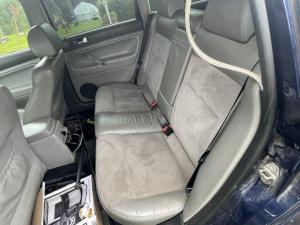 Zils Volkswagen Passat 2000 Rapla, ar dzinēja tilpumu 1.90 L un nobraukumu 450 tūkst. km par 500 €, foto 23 vietnē AUTOMOTO.COM.LV