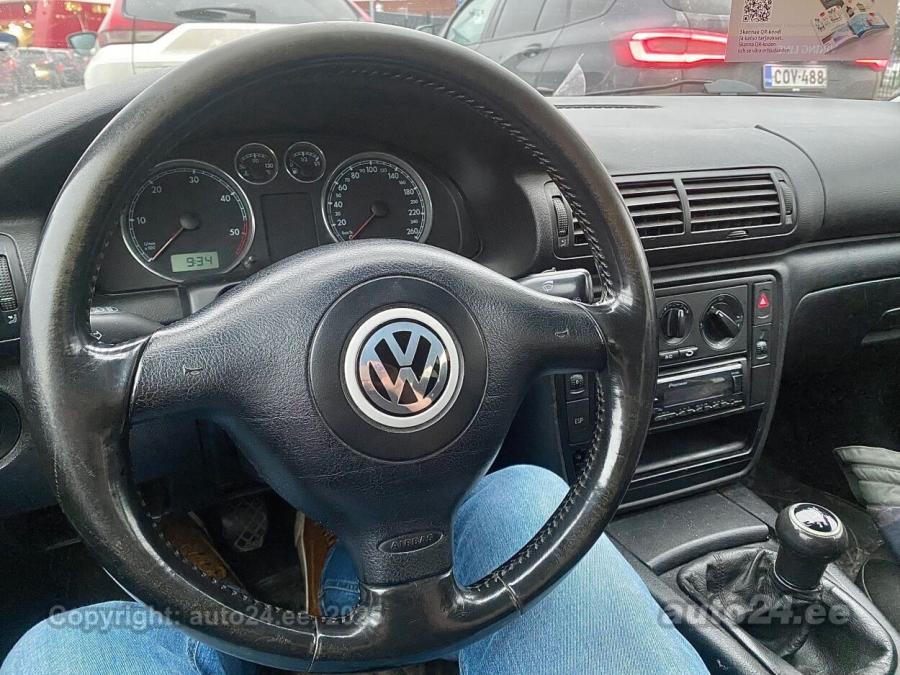 Blue Volkswagen Passat 2001 in Haapsalu, with an engine capacity of 1.90 L and mileage of 499 thousand km for 1799 €, photo 13 on AUTOMOTO.COM.LV