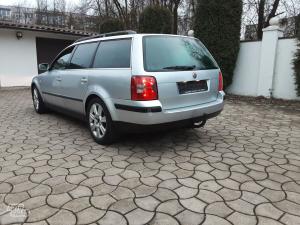 Zils Volkswagen Passat 2001 Marijampole, ar dzinēja tilpumu 2.80 L un nobraukumu 280 tūkst. km par 3500 €, foto 28 vietnē AUTOMOTO.COM.LV