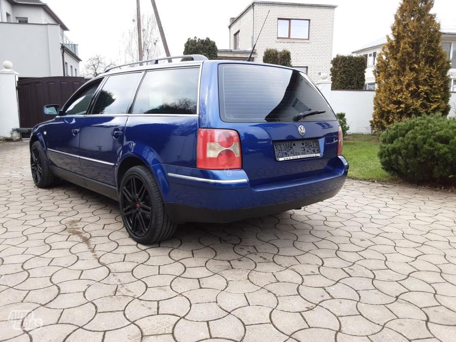 Zils Volkswagen Passat 2001 Vilkaviškis, ar dzinēja tilpumu 2.80 L un nobraukumu 280 tūkst. km par 3500 €, foto 4 vietnē AUTOMOTO.COM.LV