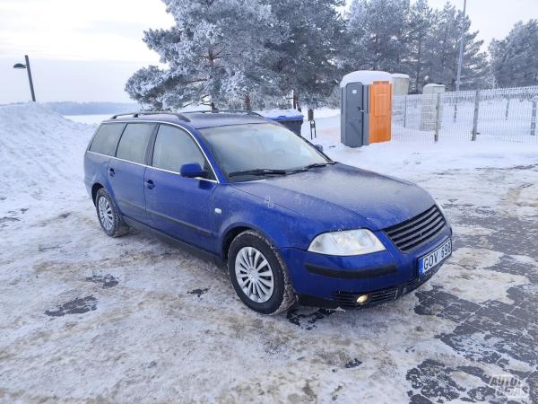 Blue Volkswagen Passat 2001 in Telschi, with an engine capacity of 1.90 L and mileage of 307 thousand km for 1420 €, photo 2 on AUTOMOTO.COM.LV