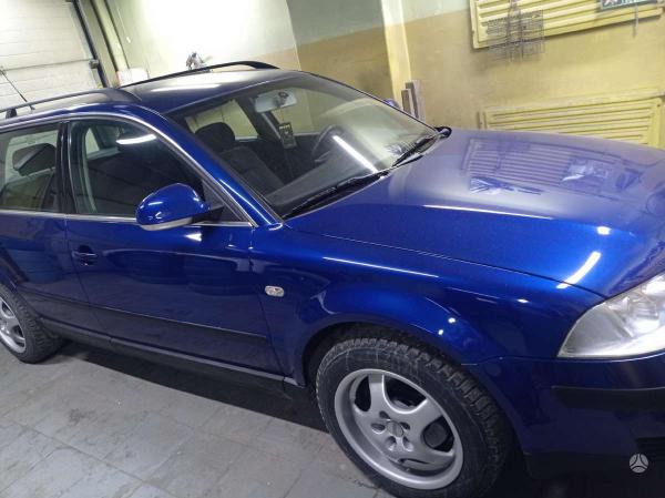 Blue Volkswagen Passat 2001 in Panevezys, with an engine capacity of 1.98 L and mileage of 210 thousand km for 2450 €, photo 1 on AUTOMOTO.COM.LV