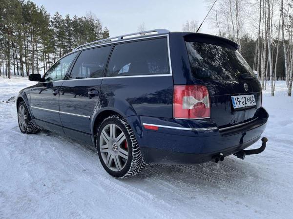 Blue Volkswagen Passat 2001 in Klaipeda, with an engine capacity of 2.32 L and mileage of 287 thousand km for 3500 €, photo 5 on AUTOMOTO.COM.LV