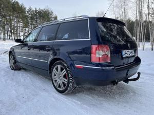 Blue Volkswagen Passat 2001 in Klaipeda, with an engine capacity of 2.32 L and mileage of 287 thousand km for 3500 €, photo 5 on AUTOMOTO.COM.LV