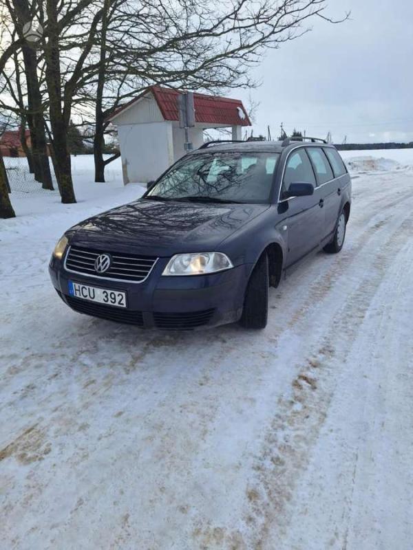 Zils Volkswagen Passat 2001 Jurbarkas, ar dzinēja tilpumu 1.90 L un nobraukumu 447 tūkst. km par 980 €, foto 2 vietnē AUTOMOTO.COM.LV
