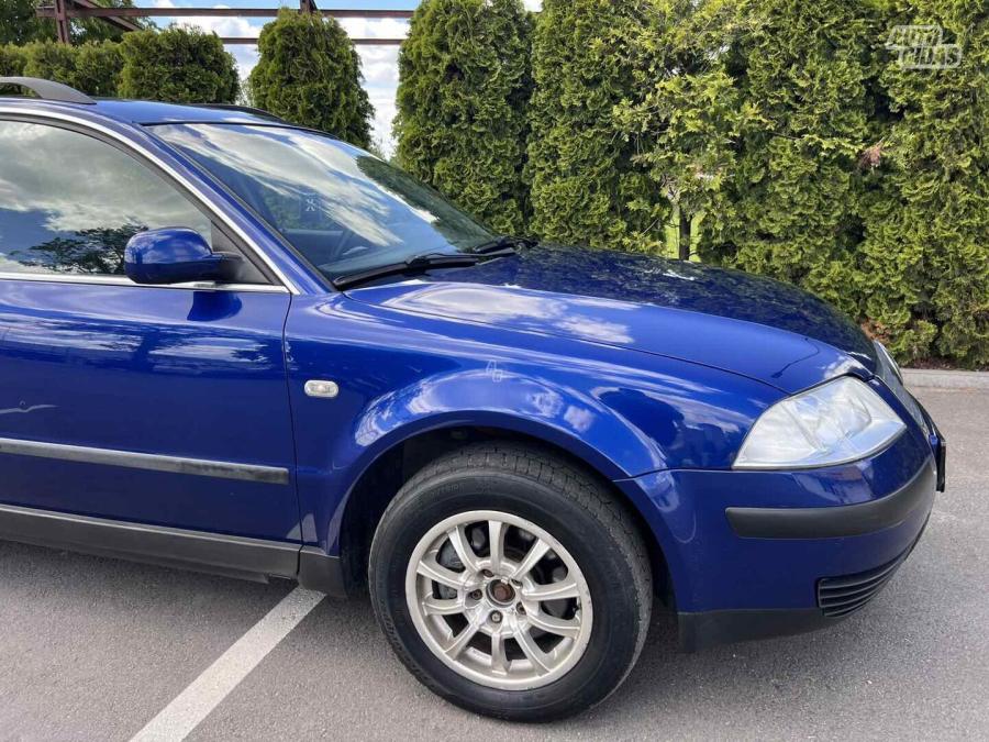 Blue Volkswagen Passat 2001 in Alytus, with an engine capacity of 1.90 L and mileage of 495 thousand km for 1799 €, photo 12 on AUTOMOTO.COM.LV