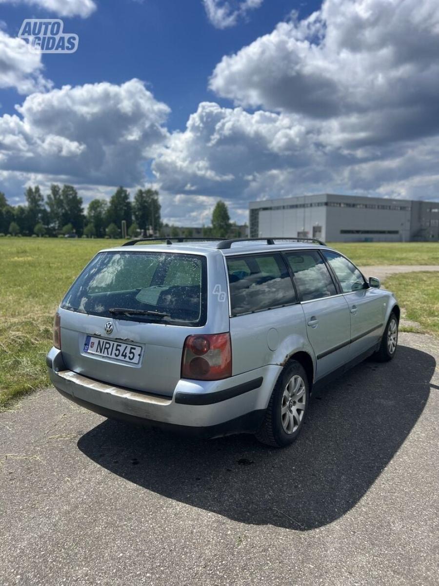 Blue Volkswagen Passat 2001 in Vilnius, with an engine capacity of 1.90 L and mileage of 510 thousand km for 750 €, photo 4 on AUTOMOTO.COM.LV