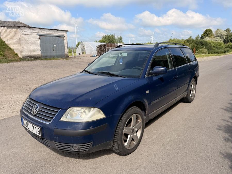 Blue Volkswagen Passat 2001 in Telschi, with an engine capacity of 1.90 L and mileage of 340 thousand km for 500 €, photo 1 on AUTOMOTO.COM.LV