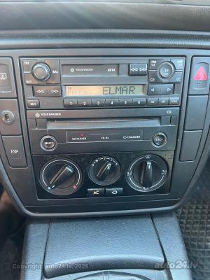 Zils Volkswagen Passat 2001 Tallina, ar dzinēja tilpumu 1.90 L un nobraukumu 0 tūkst. km par 1999 €, foto 5 vietnē AUTOMOTO.COM.LV