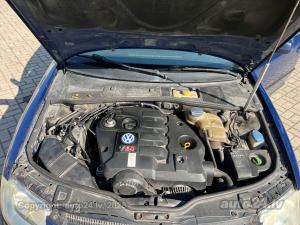 Zils Volkswagen Passat 2001 Tallina, ar dzinēja tilpumu 1.90 L un nobraukumu 0 tūkst. km par 1999 €, foto 8 vietnē AUTOMOTO.COM.LV