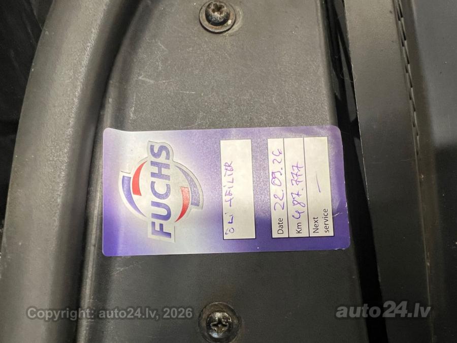 Синий Фольксваген Пассат 2001 в Тарту, объемом двигателя 1.90 л и пробегом 0 тыс. км за 1650 €, фото 25 на AUTOMOTO.COM.LV