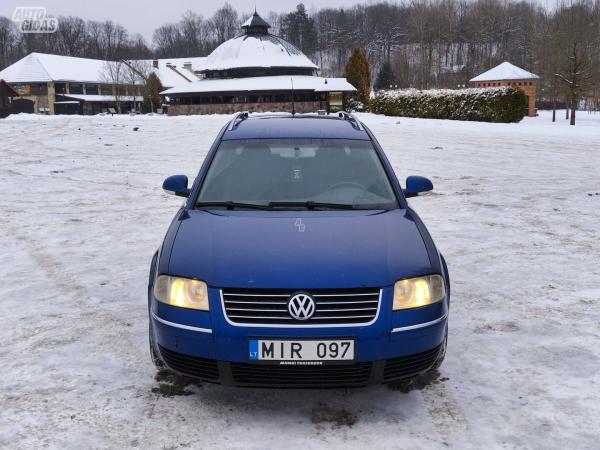 Zils Volkswagen Passat 2002 Viļņa, ar dzinēja tilpumu 1.90 L un nobraukumu 382 tūkst. km par 1200 €, foto 2 vietnē AUTOMOTO.COM.LV