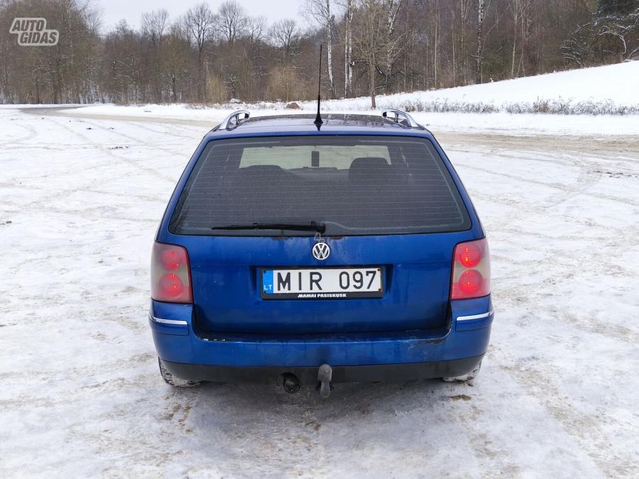 Zils Volkswagen Passat 2002 Viļņa, ar dzinēja tilpumu 1.90 L un nobraukumu 382 tūkst. km par 1200 €, foto 7 vietnē AUTOMOTO.COM.LV