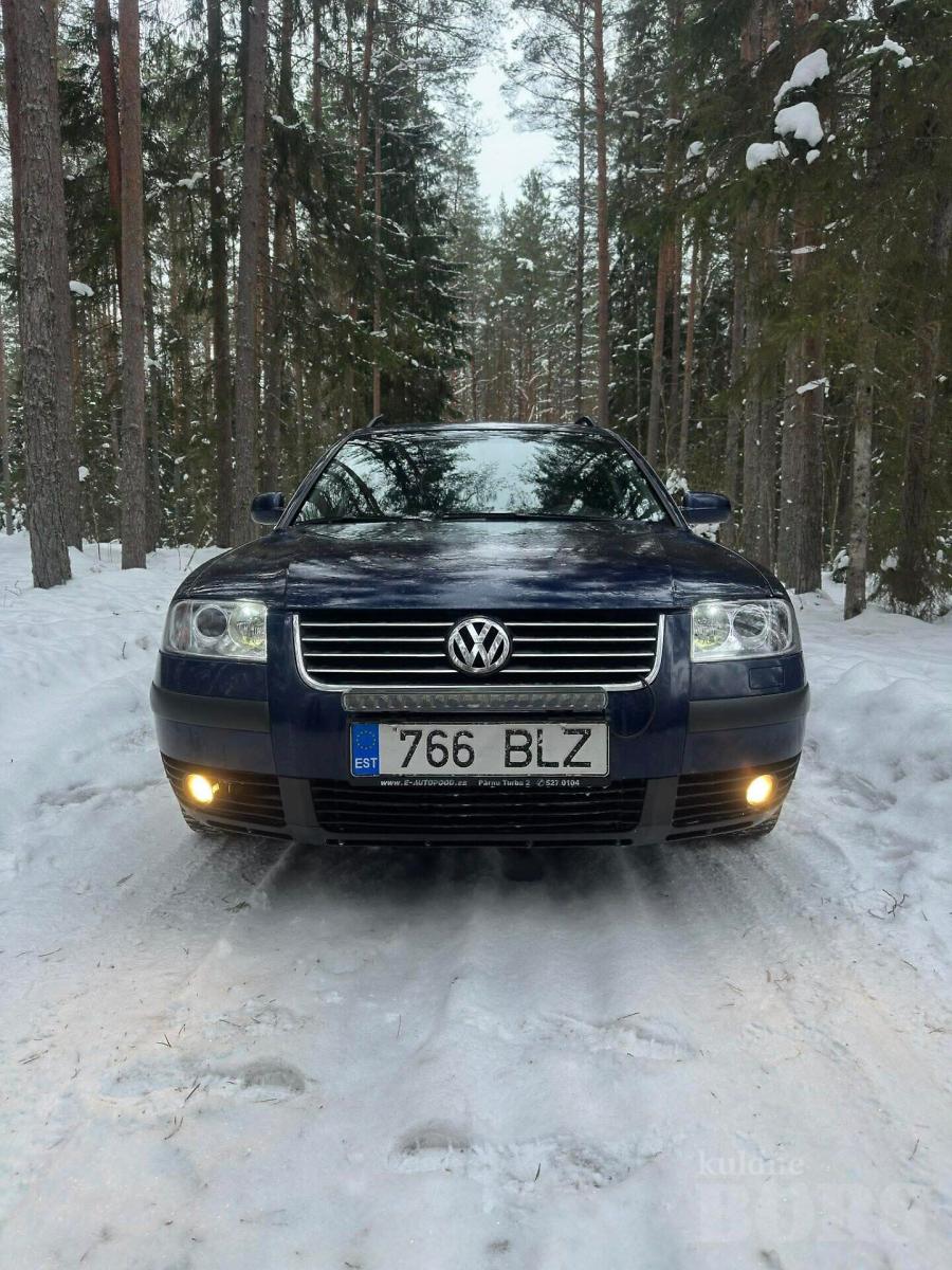 Zils Volkswagen Passat 2002 Mustvē, ar dzinēja tilpumu 1.90 L un nobraukumu 390 tūkst. km par 2000 €, foto 3 vietnē AUTOMOTO.COM.LV