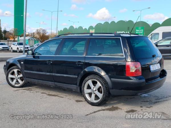 Blue Volkswagen Passat 2002 in Tartu, with an engine capacity of 1.90 L and mileage of 0 thousand km for 1999 €, photo 4 on AUTOMOTO.COM.LV
