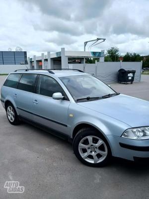 Zils Volkswagen Passat 2002 Pasvalys, ar dzinēja tilpumu 1.90 L un nobraukumu 390 tūkst. km par 1400 €, foto 5 vietnē AUTOMOTO.COM.LV