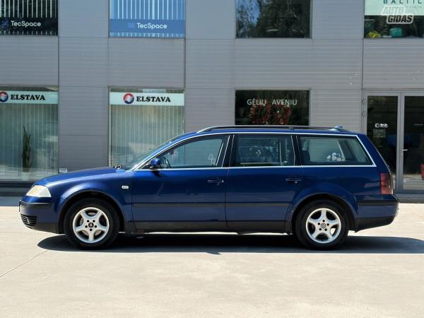 Blue Volkswagen Passat 2002 in Vilnius, with an engine capacity of 1.90 L and mileage of 314 thousand km for 1000 €, photo 8 on AUTOMOTO.COM.LV