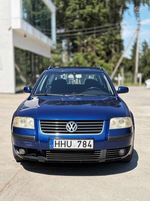 Blue Volkswagen Passat 2002 in Vilnius, with an engine capacity of 1.90 L and mileage of 314 thousand km for 1000 €, photo 4 on AUTOMOTO.COM.LV