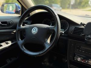 Blue Volkswagen Passat 2002 in Vilnius, with an engine capacity of 1.90 L and mileage of 314 thousand km for 1000 €, photo 19 on AUTOMOTO.COM.LV