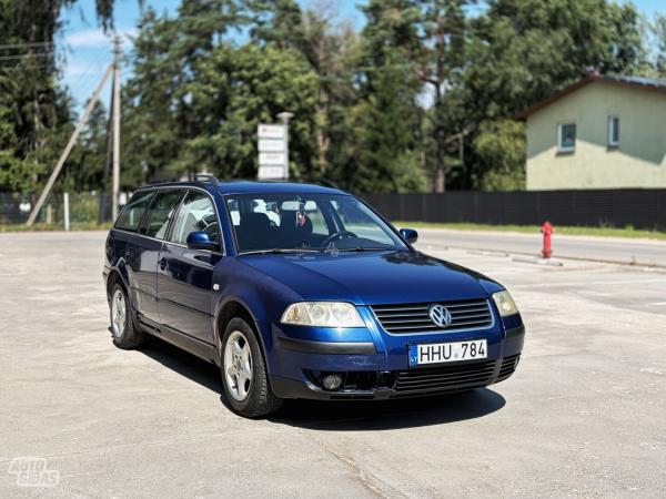 Blue Volkswagen Passat 2002 in Vilnius, with an engine capacity of 1.90 L and mileage of 314 thousand km for 900 €, photo 2 on AUTOMOTO.COM.LV